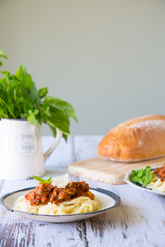 spaghetti3-1 - Deliciously Plated